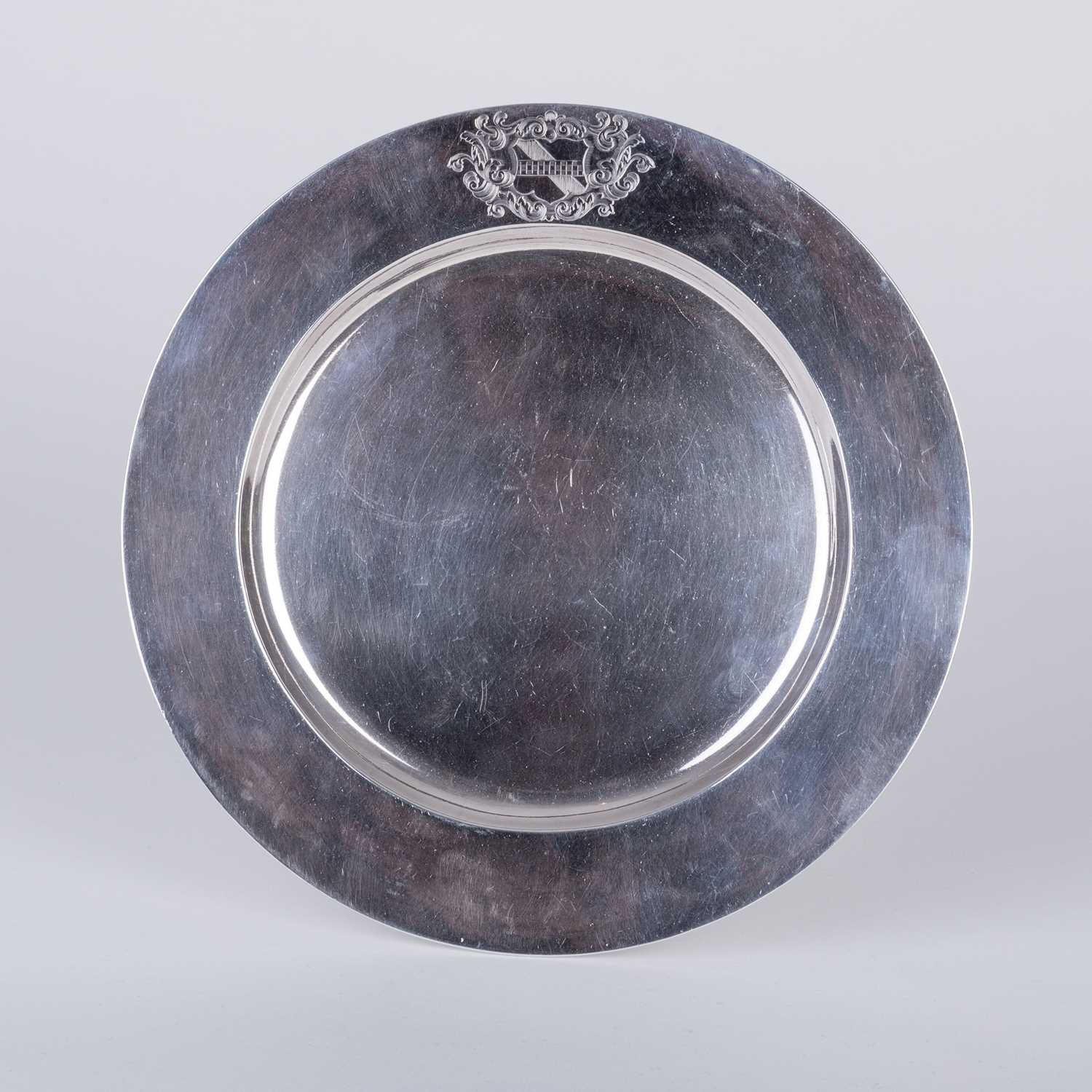Lot 142 - An Irish silver plate, Joseph Walker, Dublin