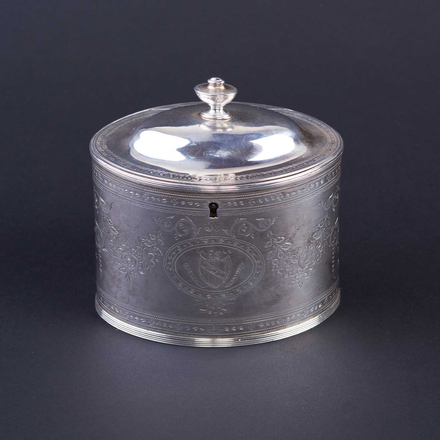 Lot 590 - A George III silver tea caddy, Peter and