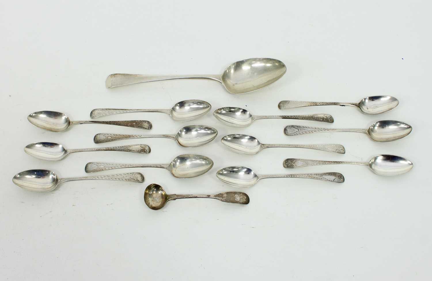 Lot 627 - A set of six George III silver teaspoons,