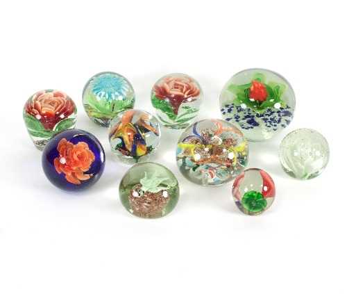 Lot 7 - A group of ten Murano glass paperweights,
