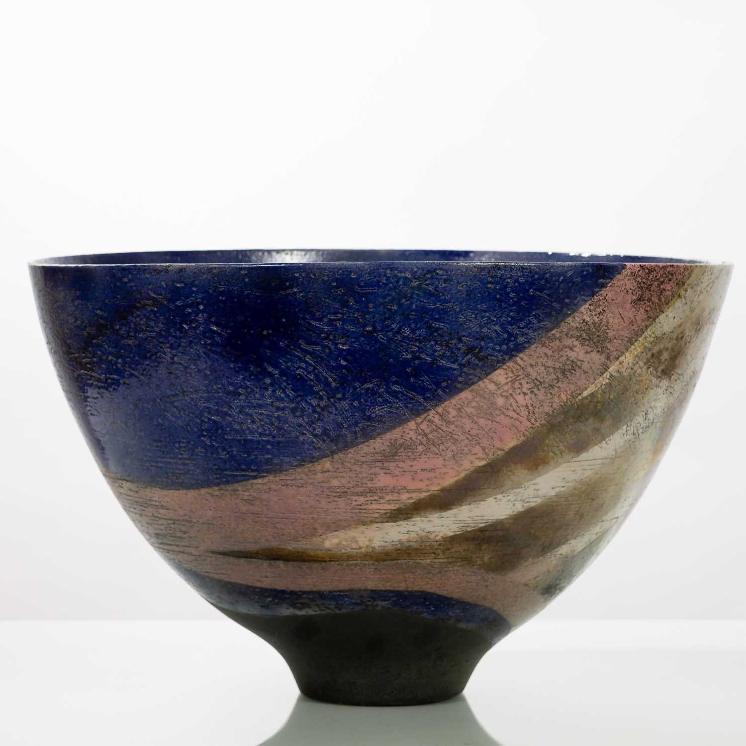 Lot 111 - Don Jones (Contemporary), a large porcelain