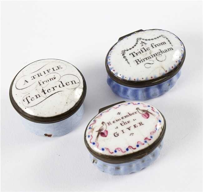 Lot 252 - Three English enamel patch boxes, circa 1785-