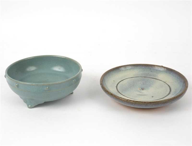 Lot 353 - A Chinese Ru-ware style crocus bowl, with