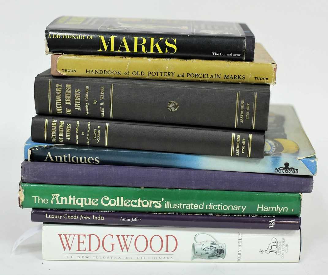 Lot 221 - Reilly (R) Wedgwood, The New Illustrated