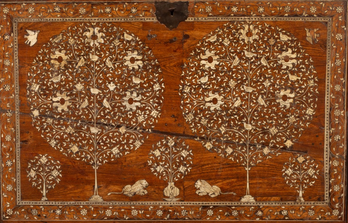 Lot 452 - A 17th Century Mughal ivory inlaid rosewood