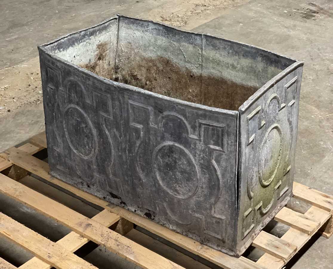 Lot 604 - A rectangular lead garden cistern with
