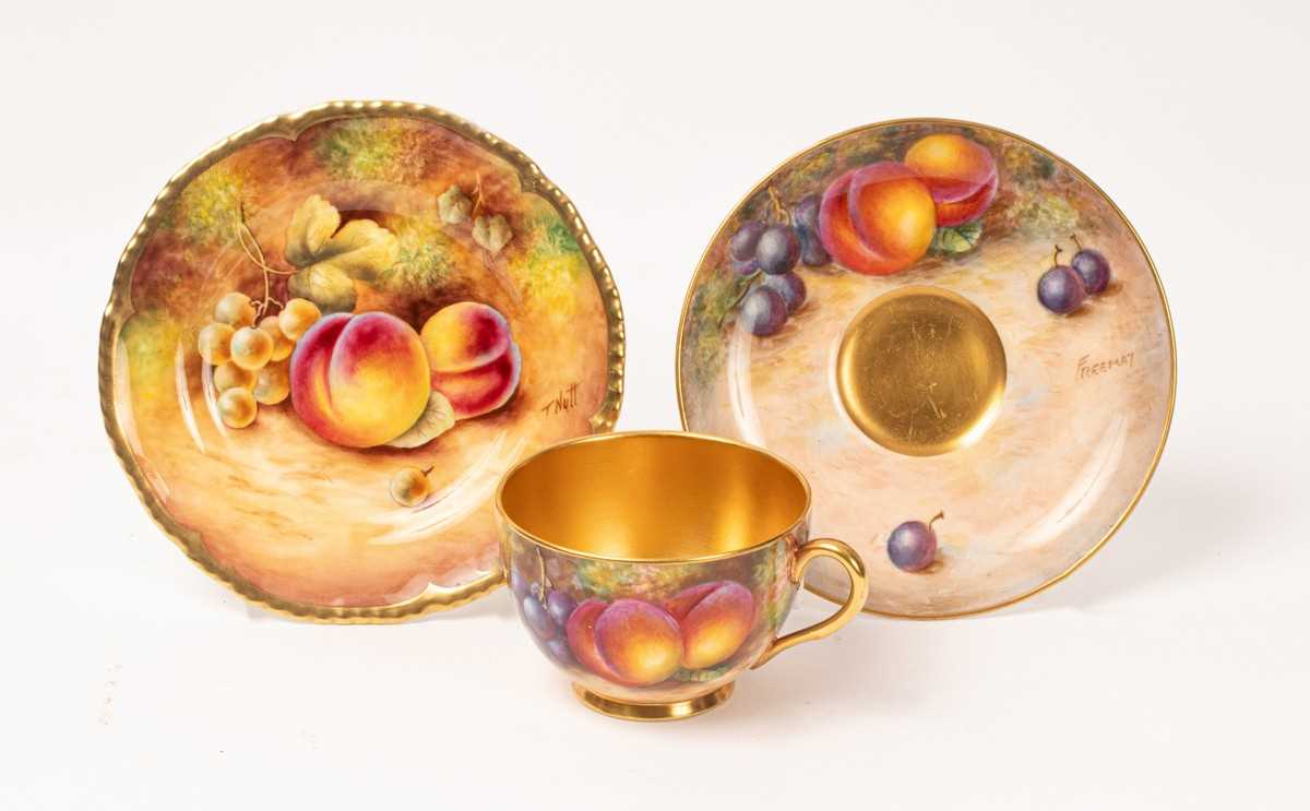 Lot 542 - A Royal Worcester cabinet cup and saucer
