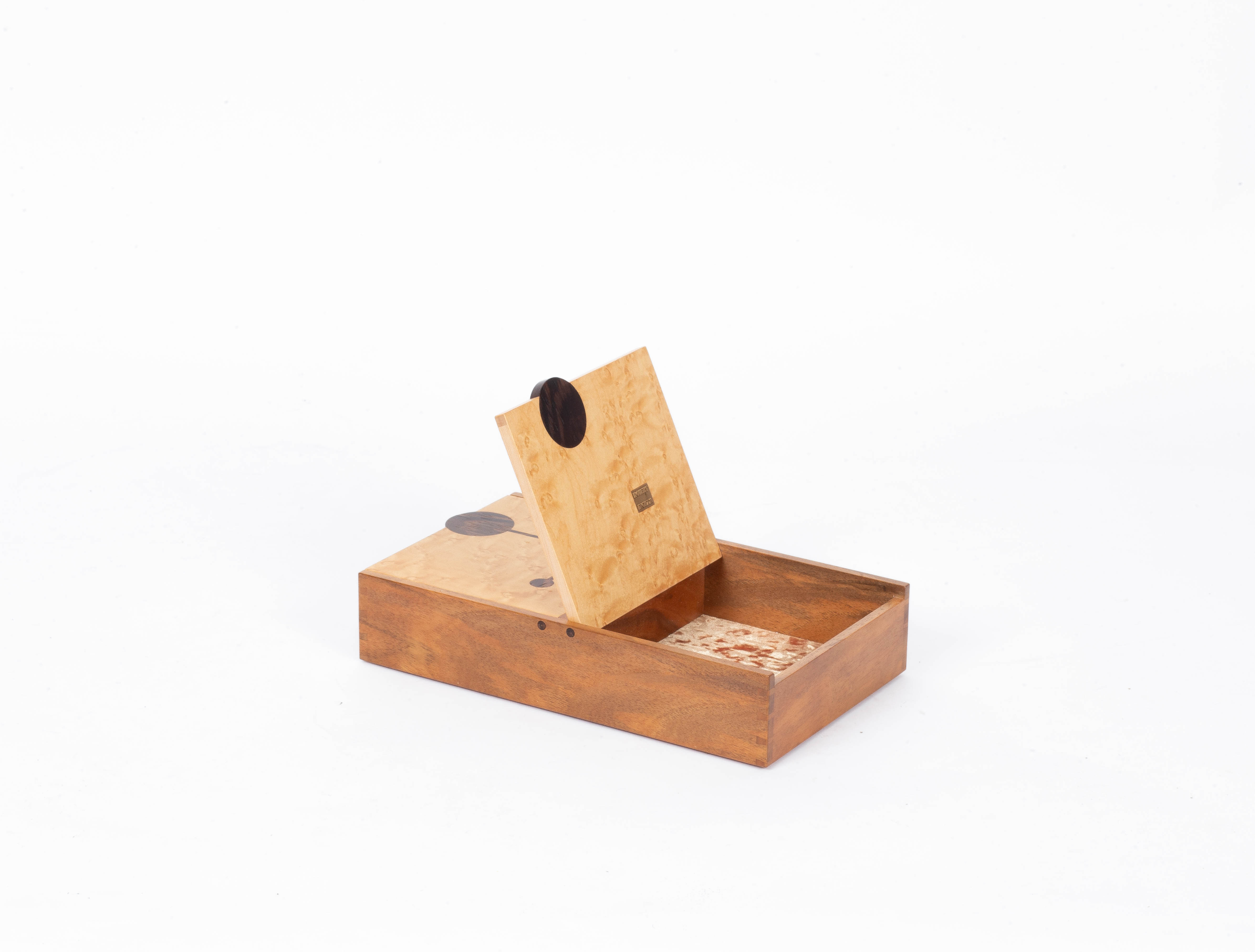 Lot 4 - Robert Ingham 'Disco' jewellery box