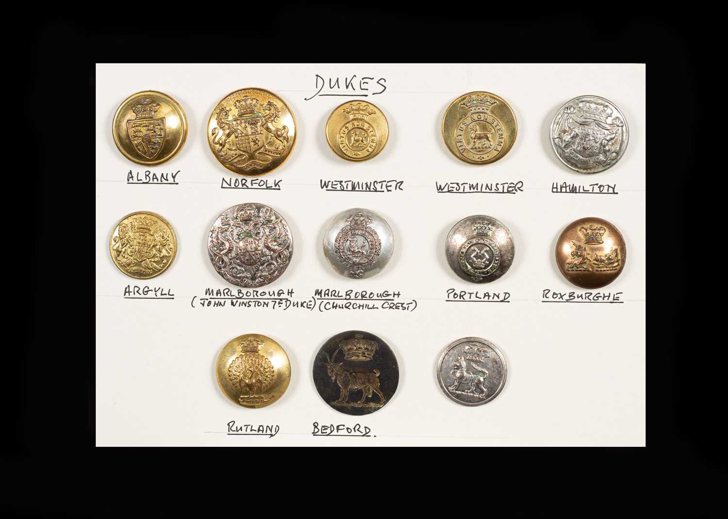 Lot 217 - A group of thirteen livery buttons