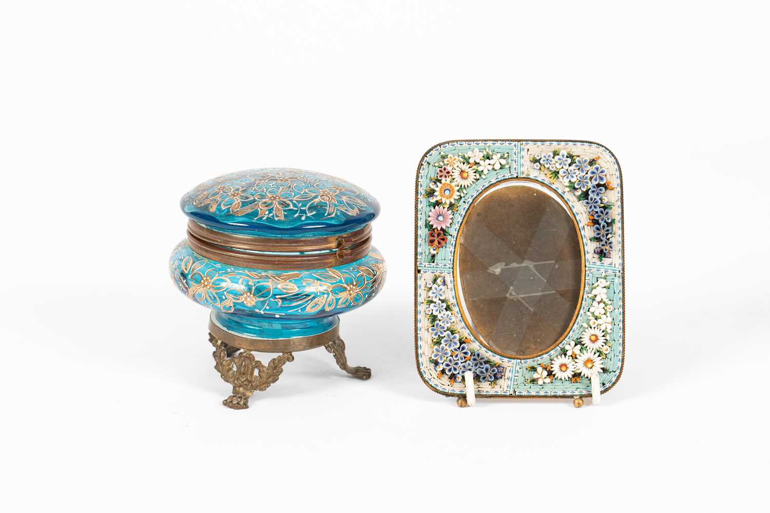 Lot 550 - A French blue glass powder box