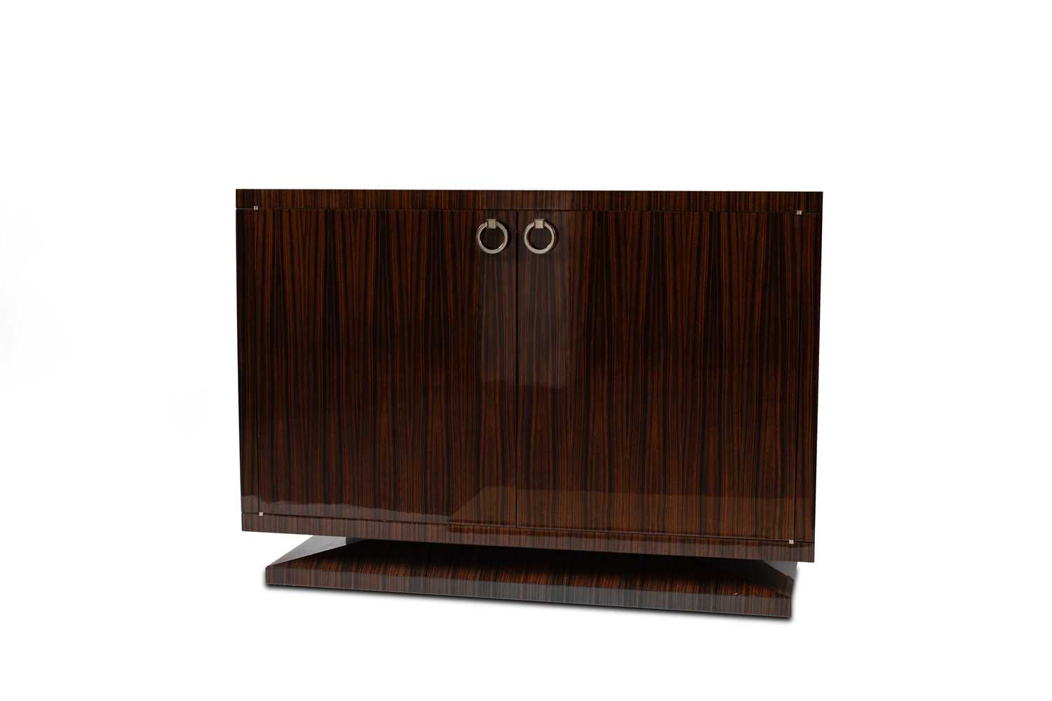 Lot 142 - Davidson London, an Art Deco style Amara